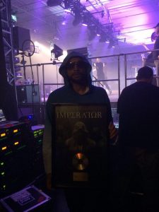 Echter Name und Identität von AK Ausserkontrolle bekannt - Raptastisch