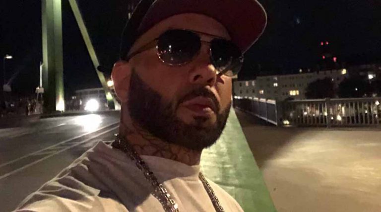 Azad zeigt zum ersten Mal seine Tochter - Raptastisch