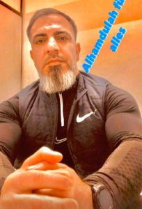 Wieder frei - So sieht Ahmad Patron Miri nach 2,5 Jahren Knast aus ...