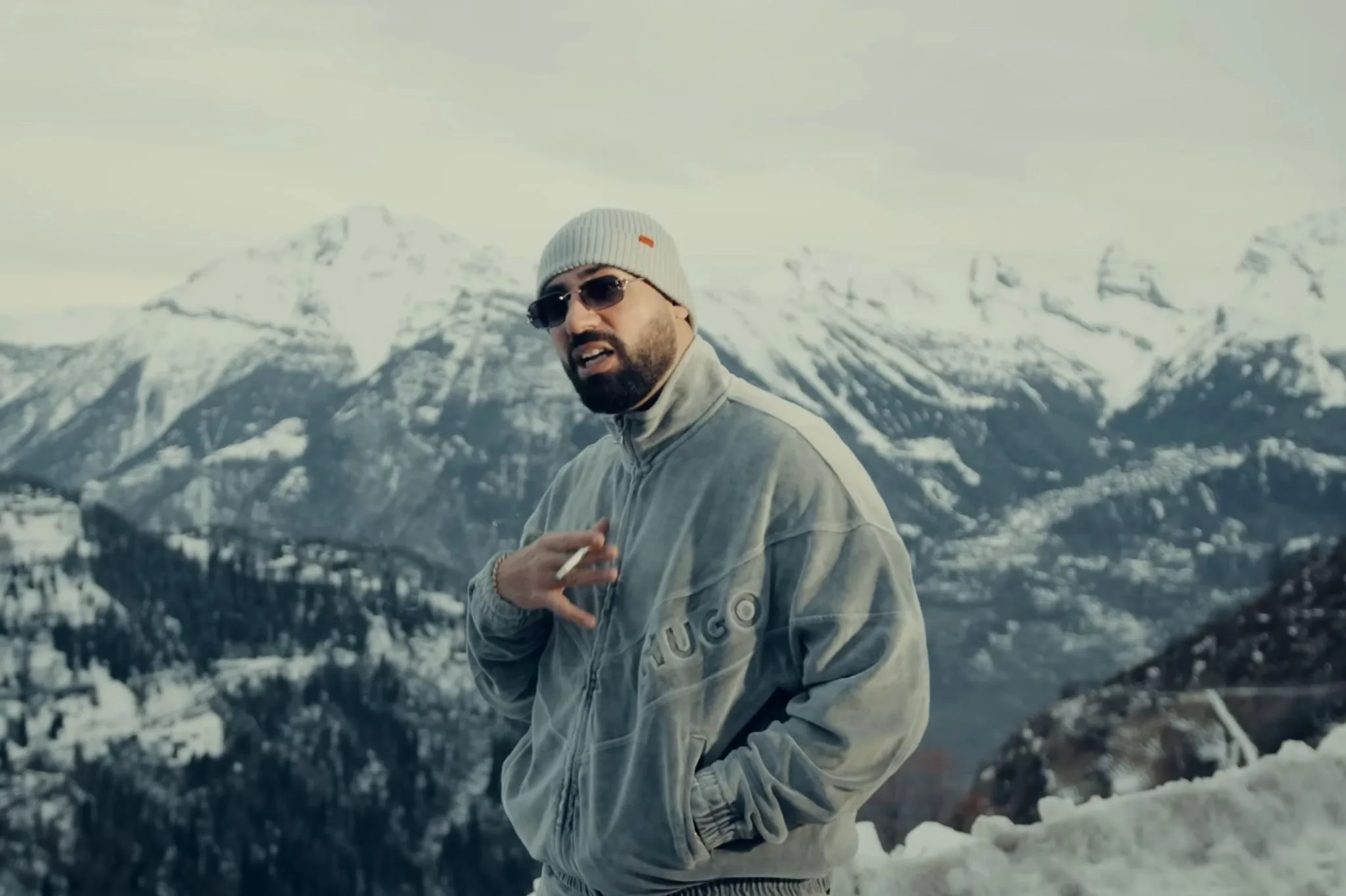 Zuna, Favorite, Ayliva, Maxwell, LX uvm. - Alle Rap-Songs, die heute ...